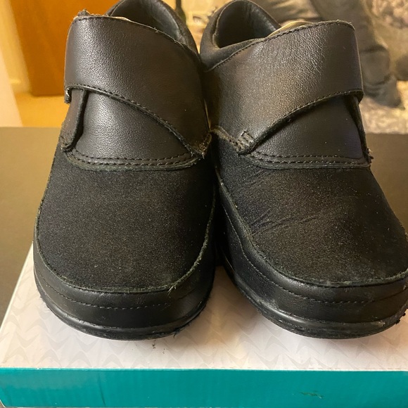 Aetrex | Shoes | Berries By Aetrex Emma 6xw | Poshmark